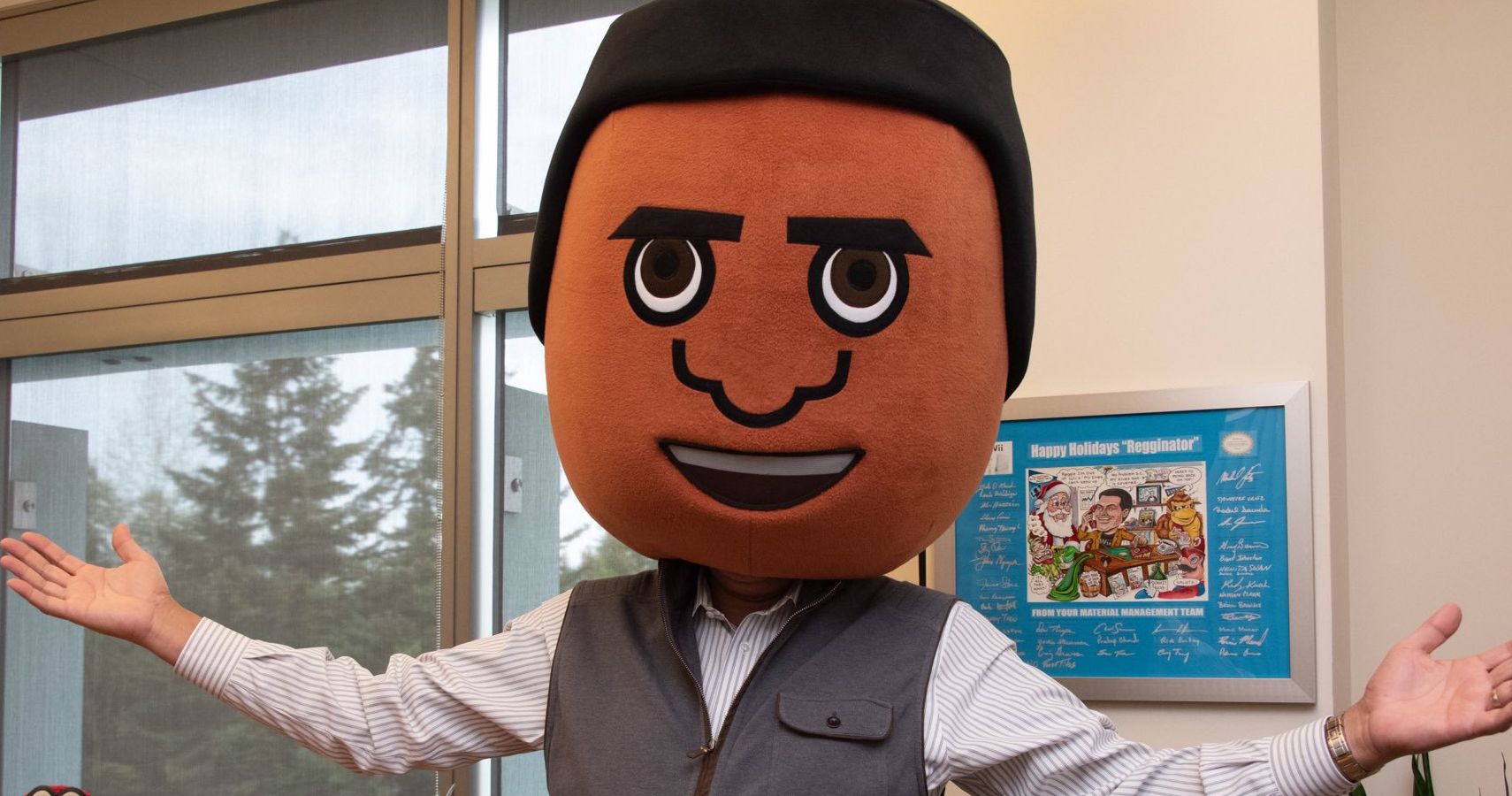 On Reggie's Last Day At Nintendo, He Finally Got His Own Twitter Account