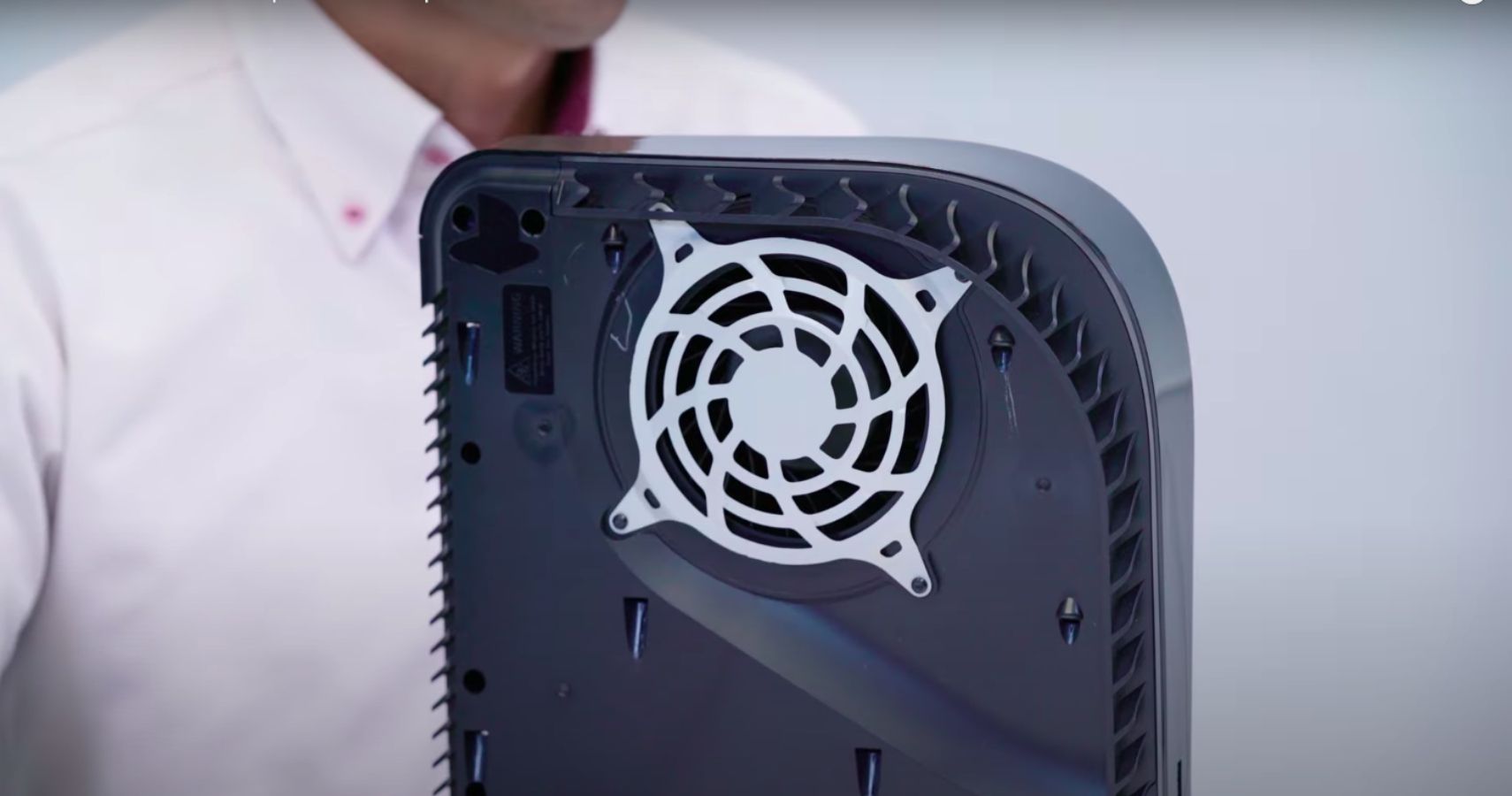 The PS5 Is Cooled With Liquid Metal And A Beefy Fan | TheGamer